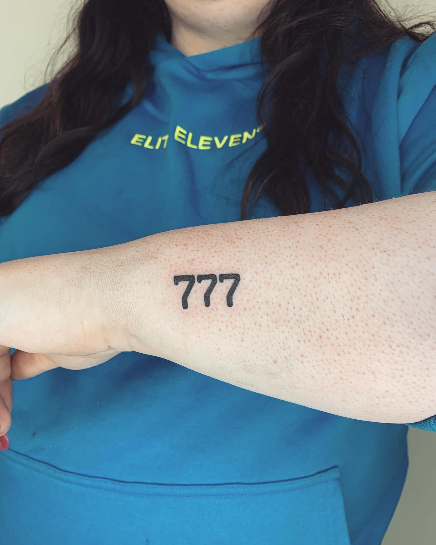 Embrace Simplicity: The Ultimate Guide to Minimalist Tattoos - Weekly ...