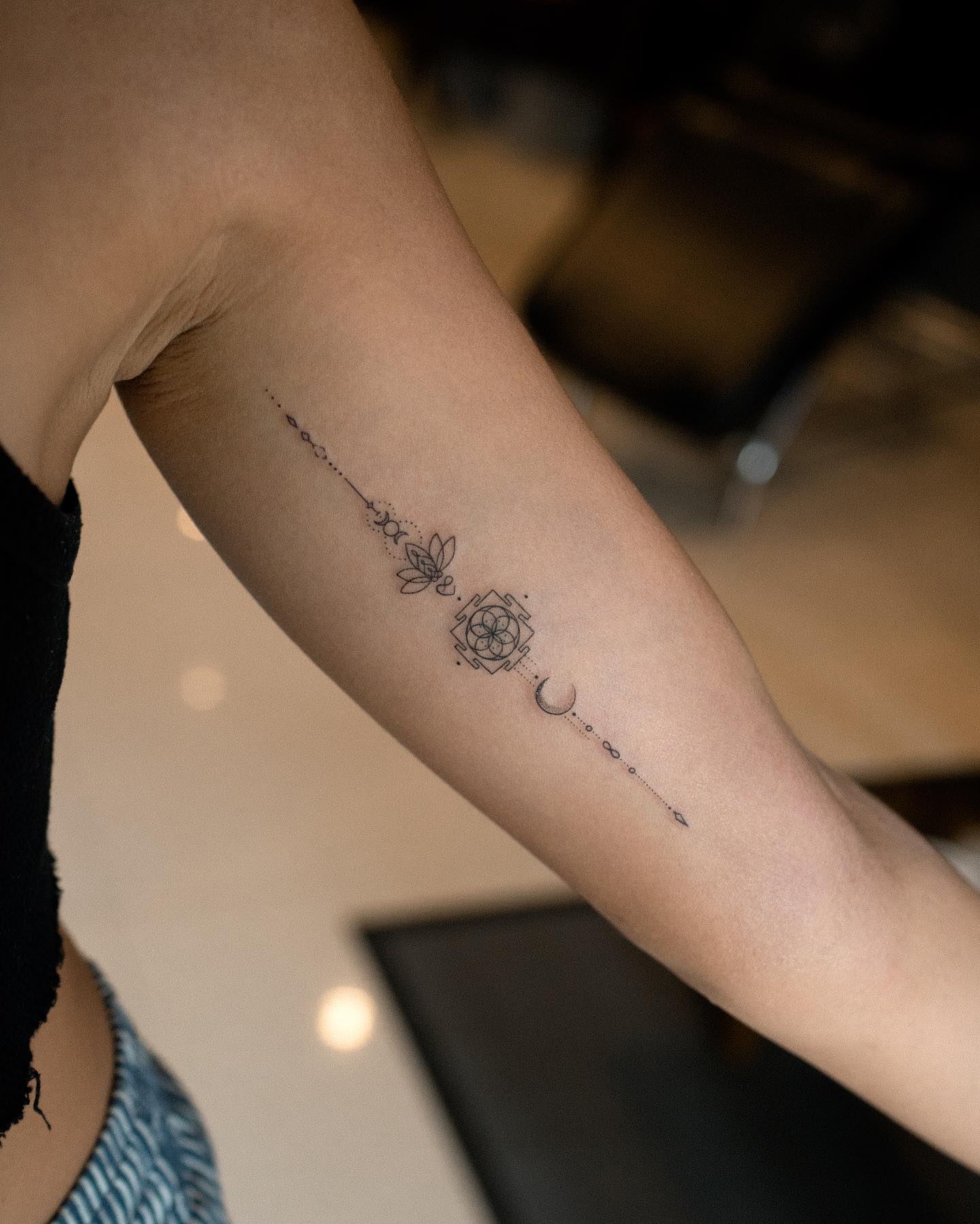 The Ultimate Guide to Nature-Inspired Minimalist Tattoos - Weekly Tattoo