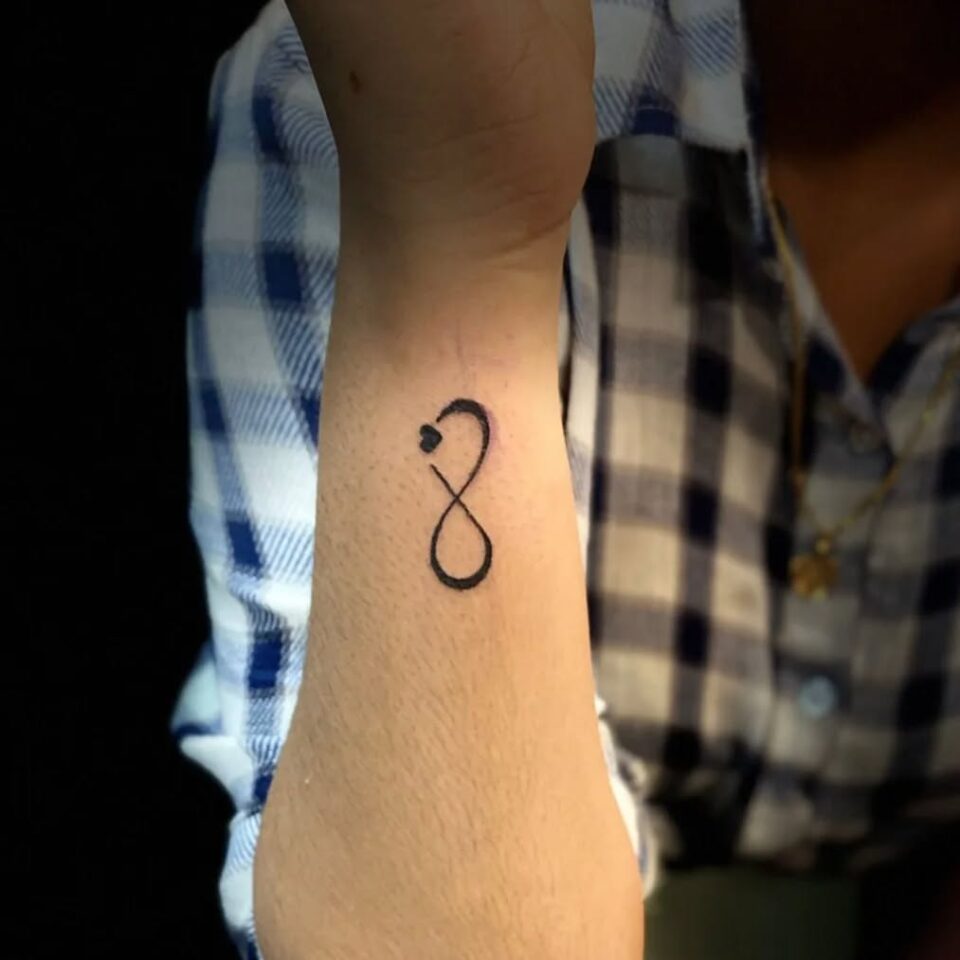 The Timeless Symbolism of Infinity Tattoos - Weekly Tattoo