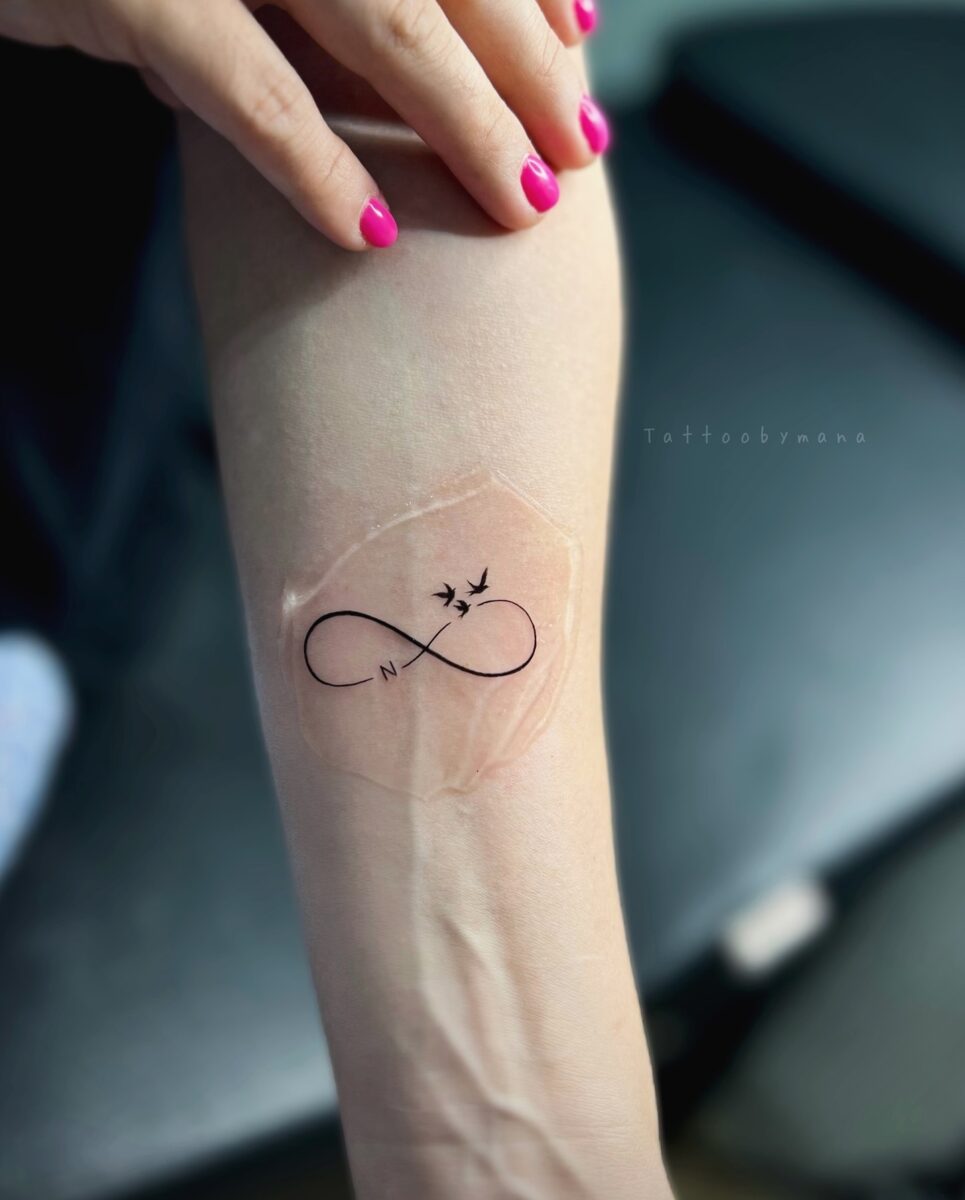 The Timeless Symbolism of Infinity Tattoos - Weekly Tattoo