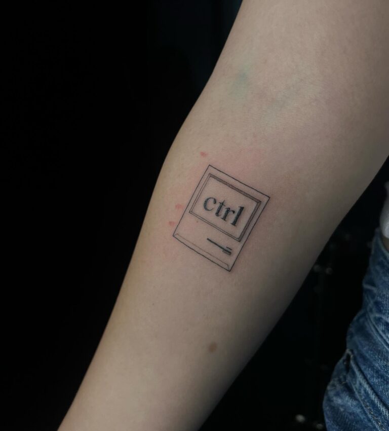 SZA Tattoo Ideas: Ink Inspired by Soul, Strength, and Self-Love ...