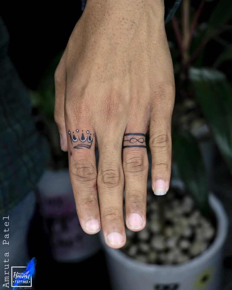 Finger Tattoo Ideas That Make a Big Statement in a Small Space - Weekly ...
