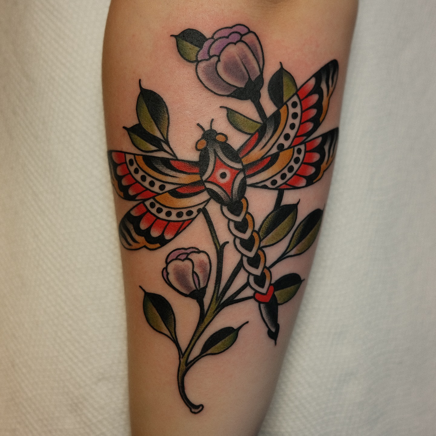 Dragonfly Tattoos: Symbols of Change, Freedom, and Transformation ...